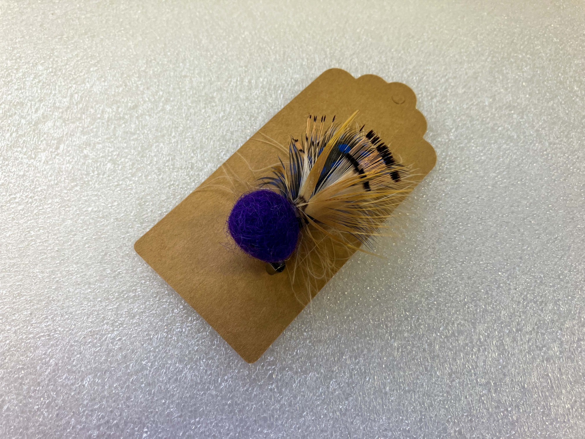 Yorkshire Feathers Felt Bobble Pen - Robinsons Equestrian