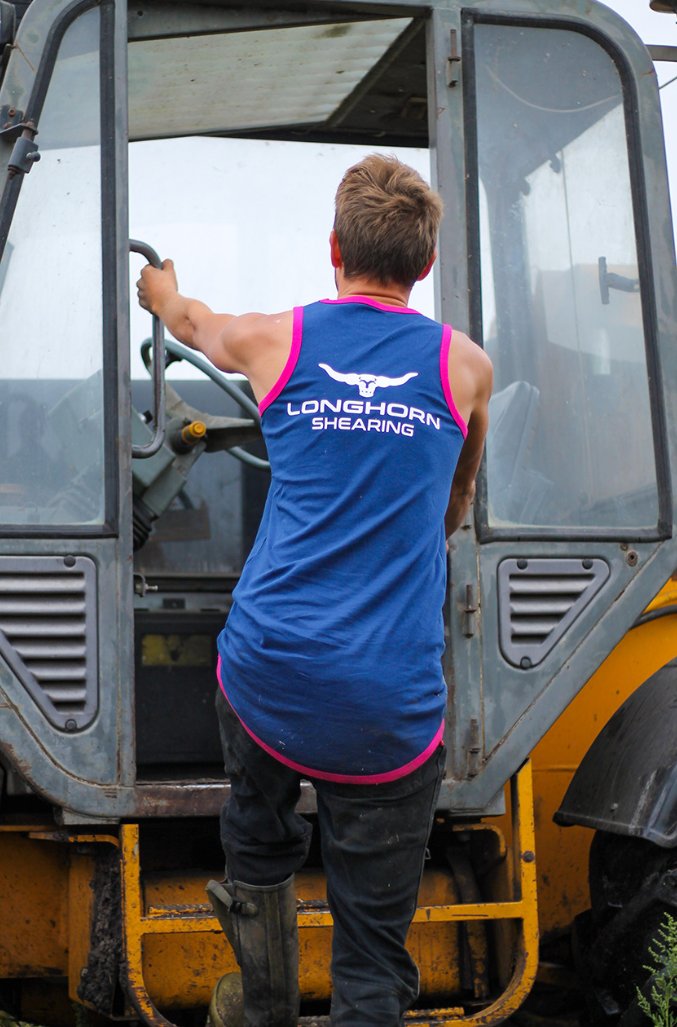 Longhorn Adult's Long Tail Shearing Singlet - Robinsons Equestrian